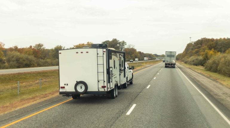 Essential Tips for Vehicle Owners on Maximizing Towing Safety